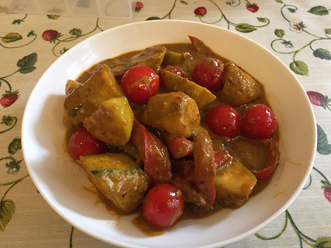 Recipe: Red Curry Paste • Foodie Explorers