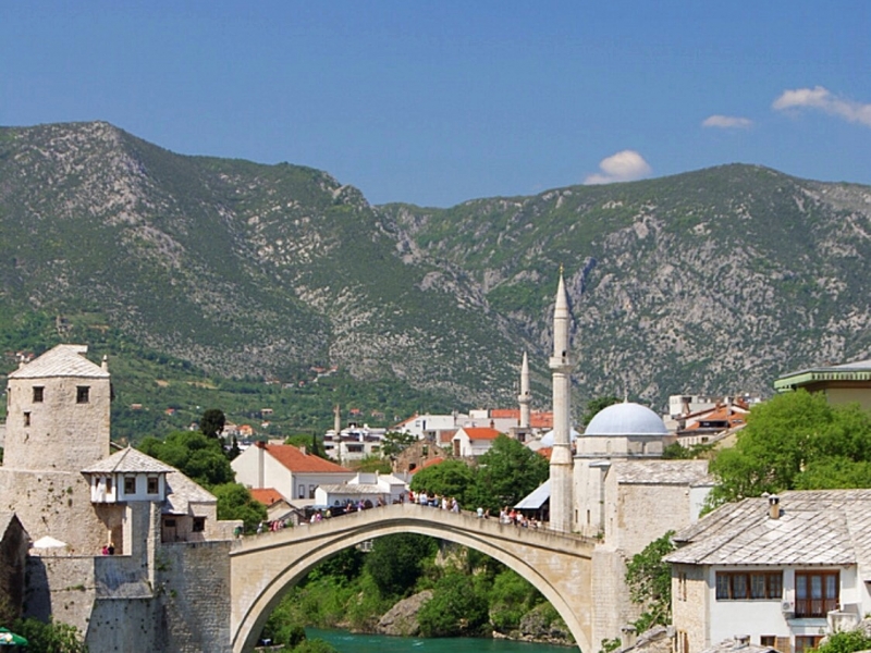 5 reasons to visit Mostar in Bosnia and Herzegovna | Foodie Explorers