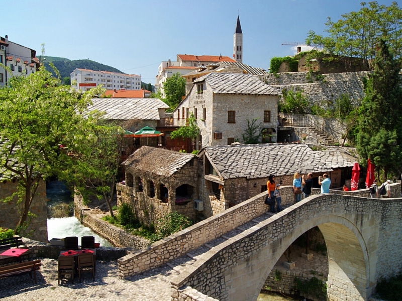 5 reasons to visit Mostar in Bosnia and Herzegovna | Foodie Explorers