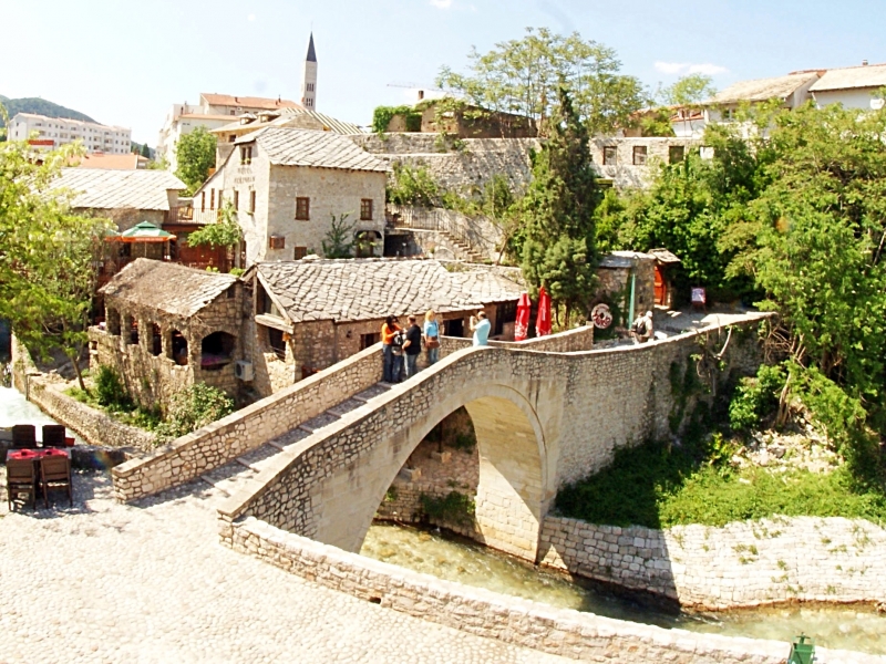 5 reasons to visit Mostar in Bosnia and Herzegovna | Foodie Explorers