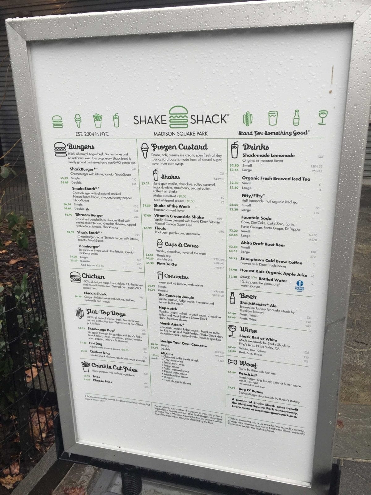 Food review: Shake Shack, Madison Square Park, New York • Foodie ...