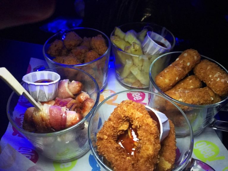 The Glee Comedy Club opens in Glasgow • Foodie Explorers