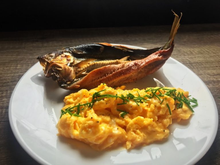 Recipe: Jugged Kippers for a weekend brunch • Foodie Explorers