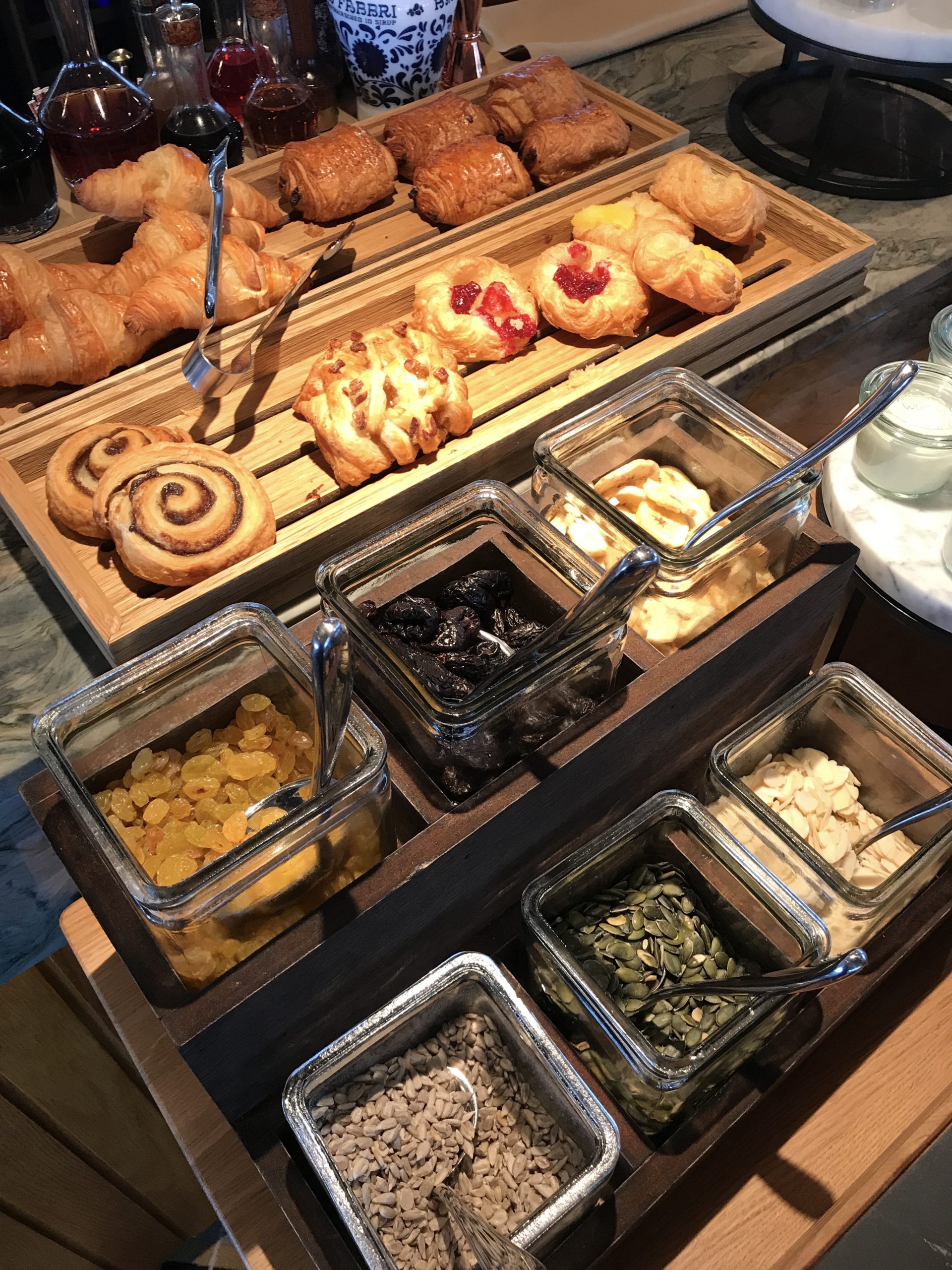 Fingal - a night on Edinburgh's floating luxury hotel • Foodie Explorers