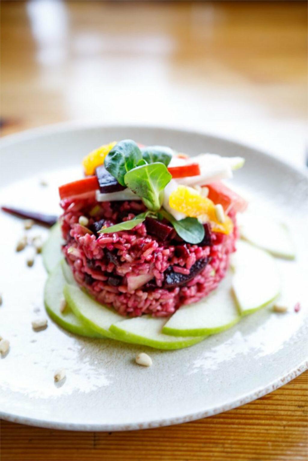 Recipe: Sticky rice salad with roasted beetroot • Foodie Explorers