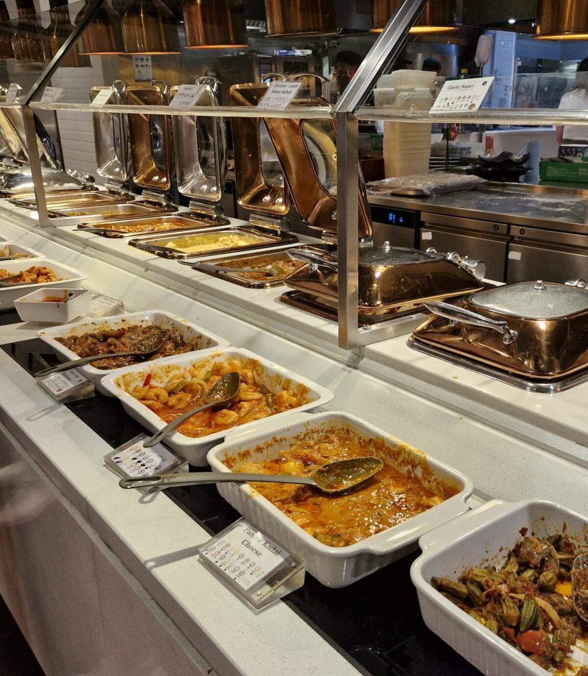 COSMO buffet restaurant Silverburn Glasgow • Foodie Explorers