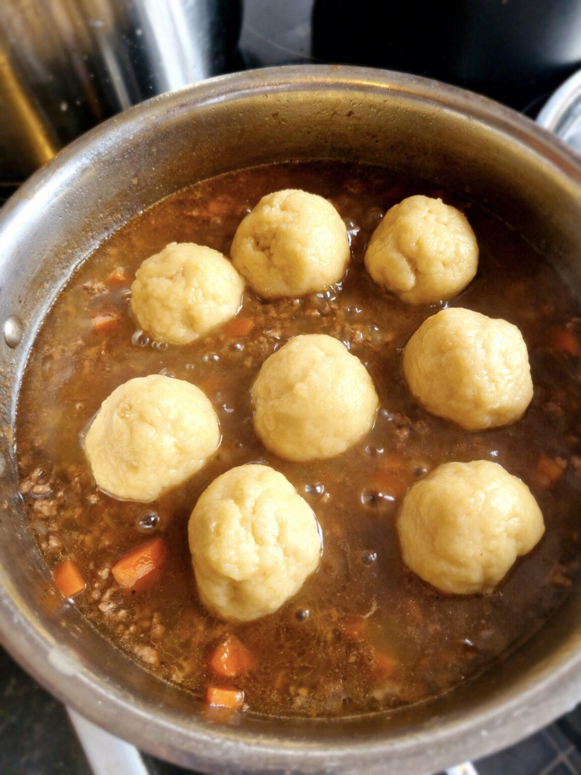 Easy Scottish Mince and Dumplings Recipe • Foodie Explorers