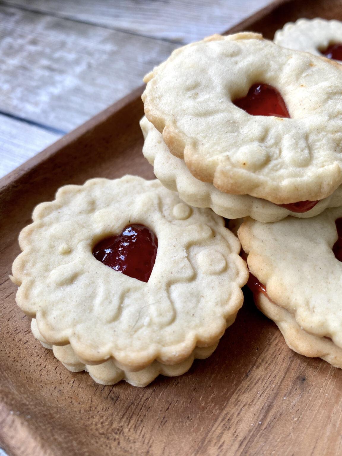 Jammy Dodger Biscuit Recipe • Foodie Explorers
